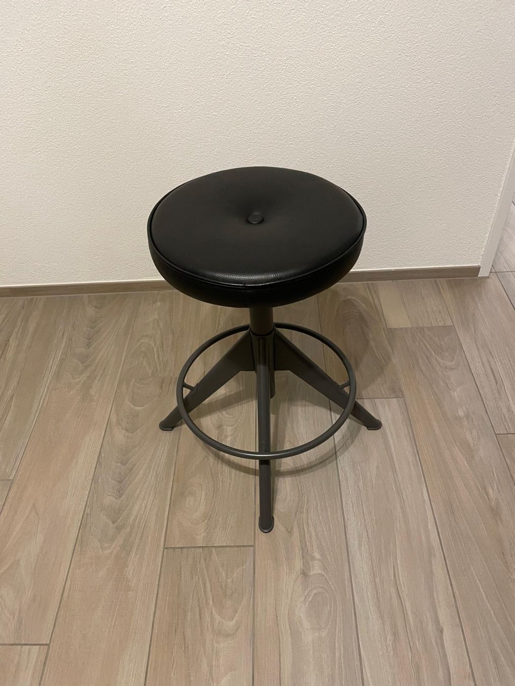 Bürohocker für Sitz-und Stehpult (Gebraucht) in Zug für CHF 75 – nur Abholung auf Ricardo kaufen