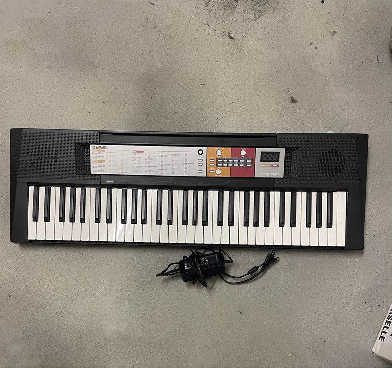 Yamaha PSR F50 keyboard | Kaufen auf Ricardo