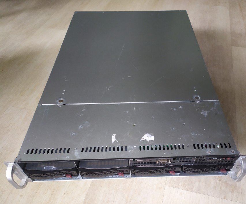 Gehäuse Supermicro 2U 8x 3.5" CSE-825 | Kaufen auf Ricardo