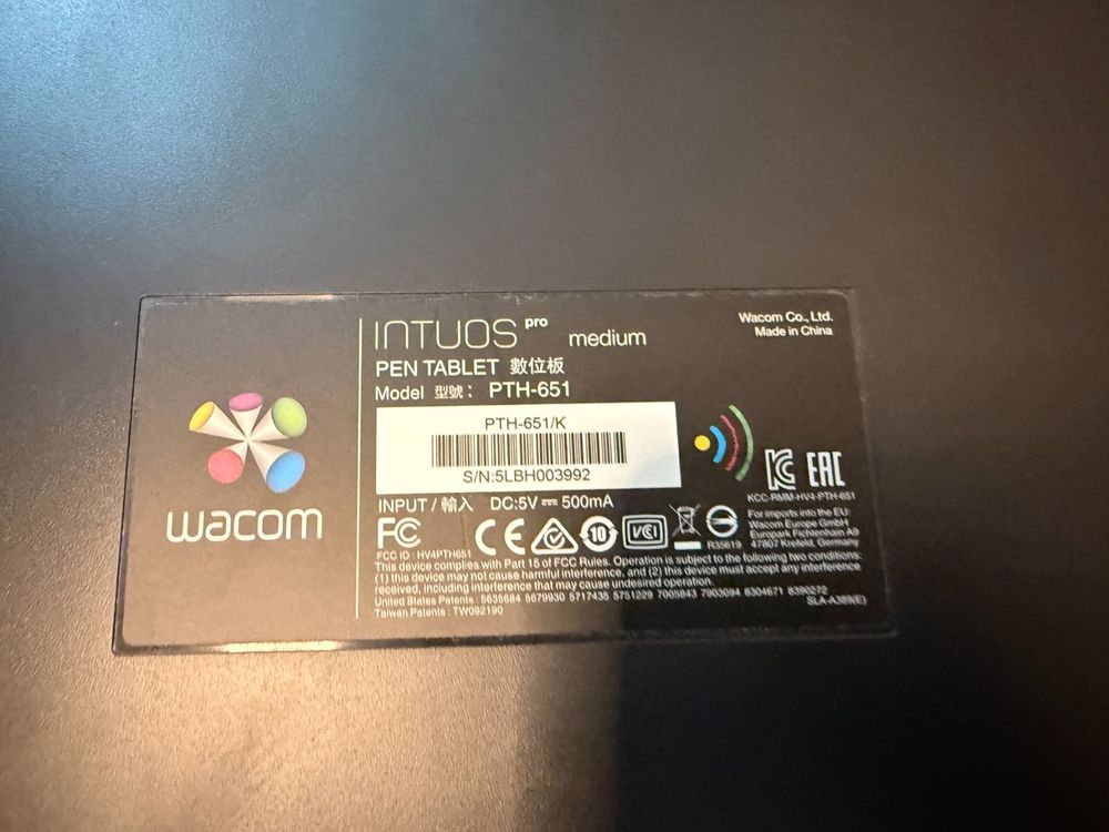 Wacom Intuos Pro M (Gebraucht) in Zürich für CHF 110 – mit Lieferung ...