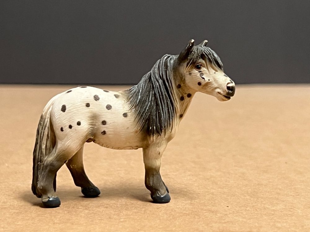 Schleich Falabella Wallach Stute Fohlen Pferd Pferde (Gebraucht) in Ennetbaden für CHF 26 – mit ...