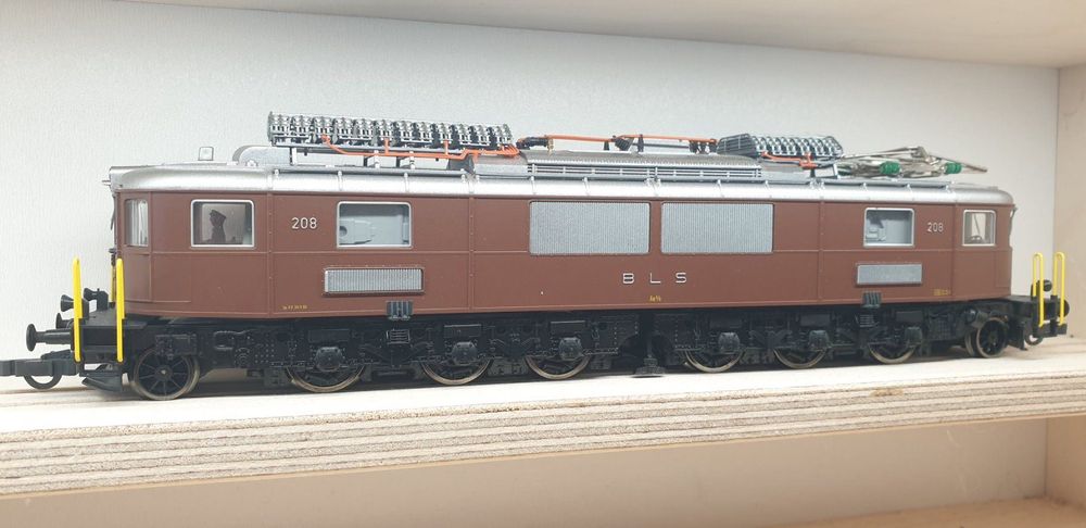 Roco BLS Ae6/8 208 H0/DC 72644 (Neu (gemäss Beschreibung)) in Neuenhof ...