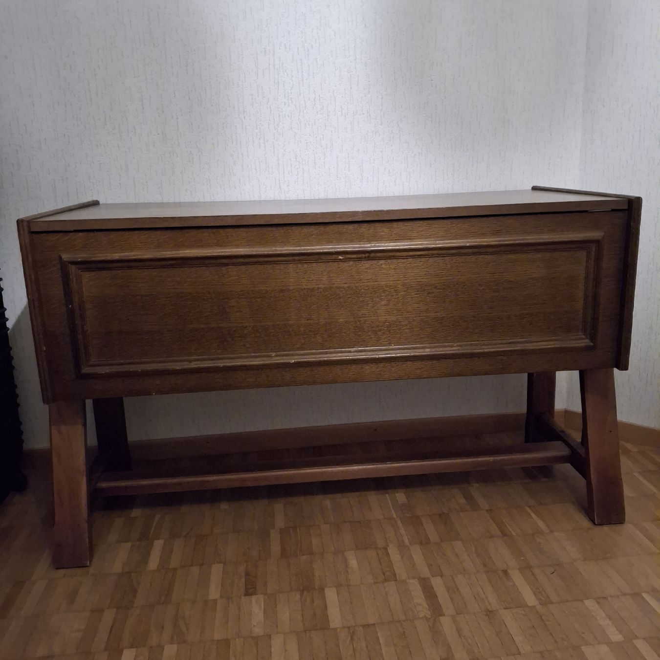 Meuble pour machine à tricoter Singer (D'occasion) à Meyrin pour CHF 1 ...