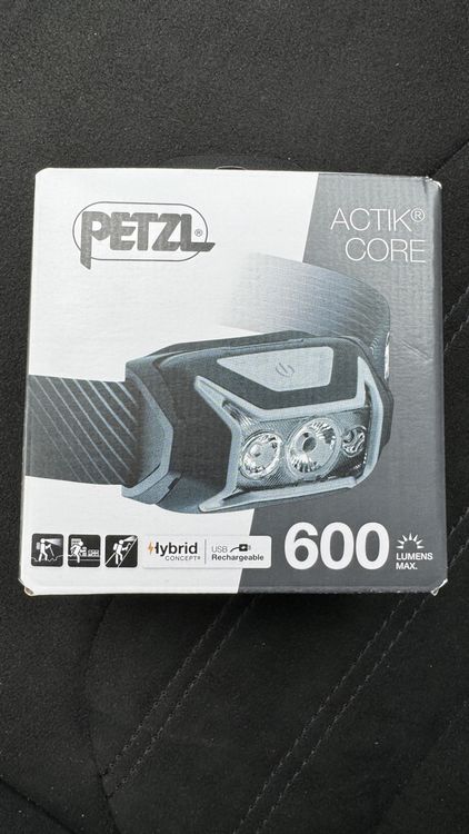 Petzl Stirnlampe Actik Core 600 Lumen Hybrid | Kaufen auf Ricardo