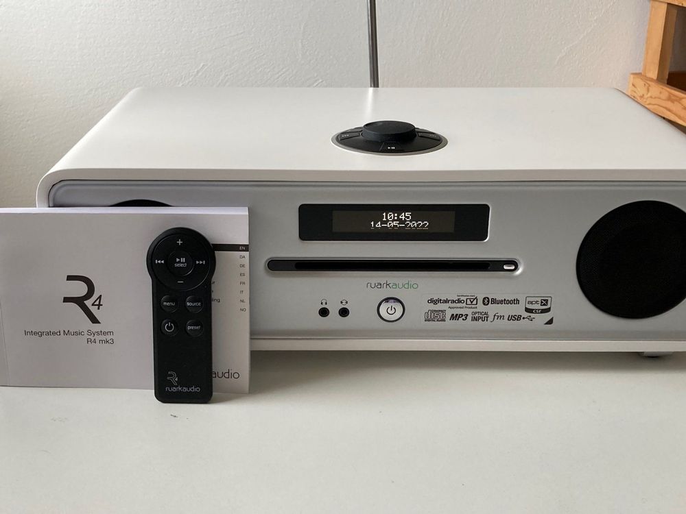 RUARK R4 mk3 Radio DAB+ / UKW / Bluetooth / CD-Player | Kaufen auf Ricardo