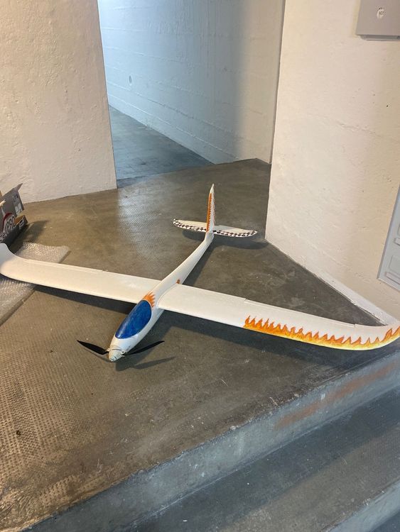 Modellflugzeug Easy Glider Pro mit grösstem Motor. Multiplex | Kaufen ...