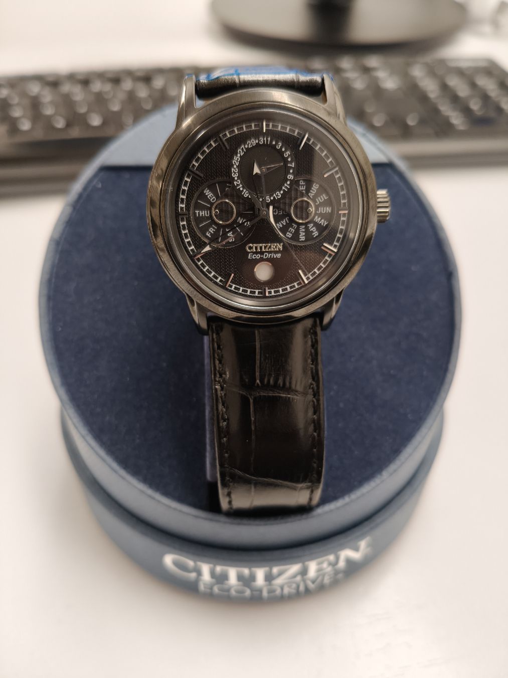 Citizen Eco-Drive Cronografo in pelle nera, come nuovo (Usato) a Arbedo ...