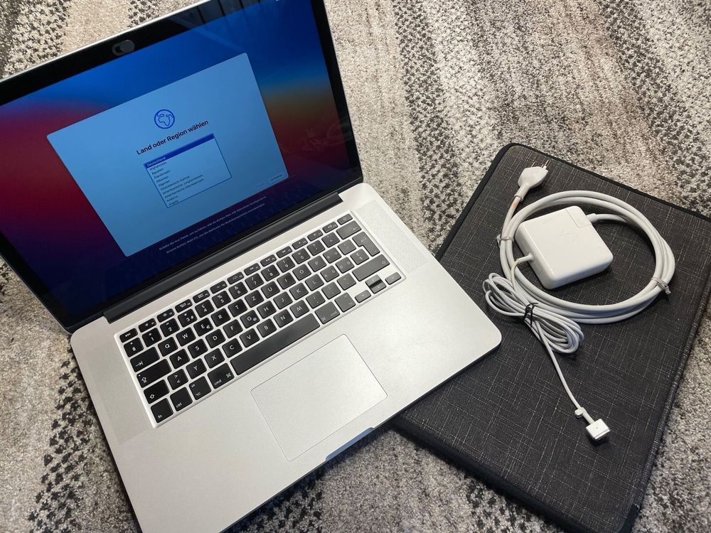 MacBook Pro15" i7 2.5GHHz Quad-Core - Model A1398 (Gebraucht) in Murten für CHF 365 – mit ...