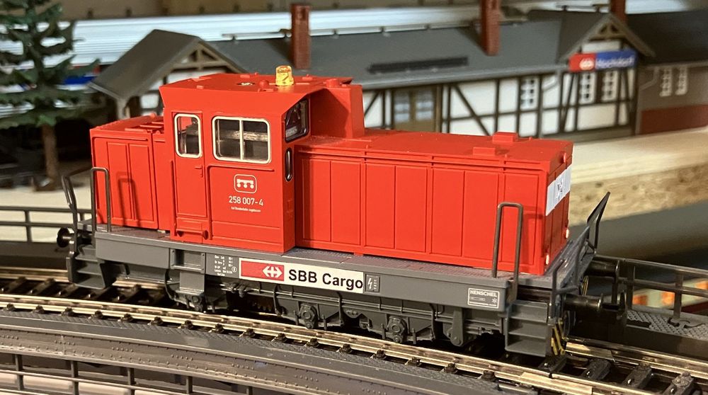 Märklin DHG700 "Cargo" vermtl. aus Set 29852 (Defekt) in Frauenfeld für ...
