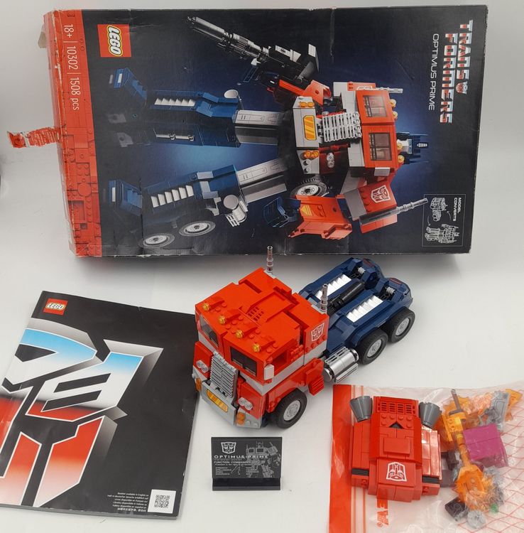 LEGO 10302 Optimus Prime complet + boîte & notice (D'occasion) à St ...