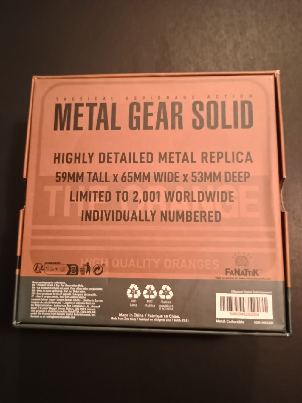 MGS Orange Box Metall-Replika – Limitiert 2001 Stk. Fanattik (Neu und ...
