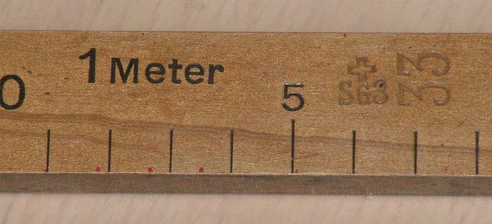 Holzlineal / Meterstab antik, 1 Meter (Antik) in Oberriet SG für CHF 16 ...