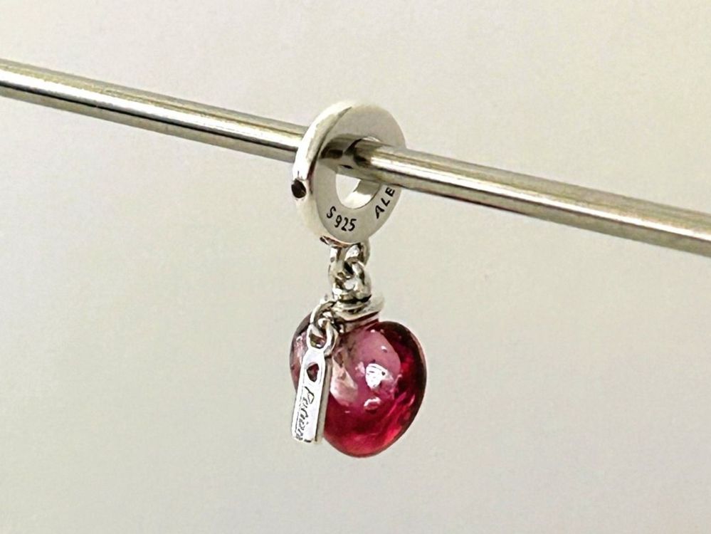 Pandora Liebestrank Murano-Glas Herz Charm-Anhänger | Kaufen auf Ricardo