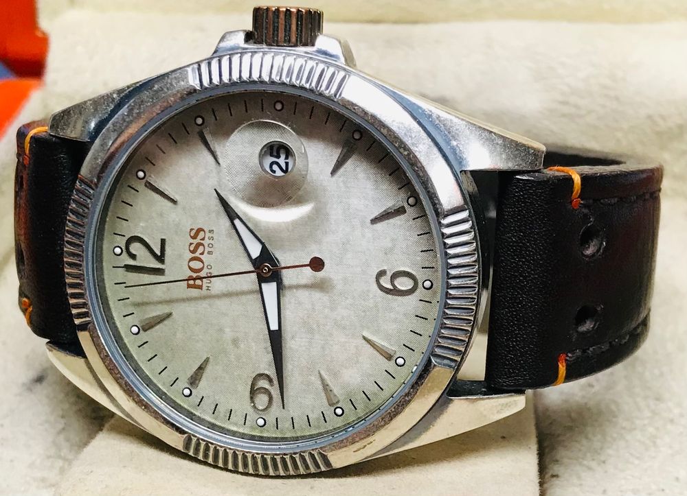 HUGO BOSS Herrenuhr 44 mm ( Neupreis : 199 CHF ) (Gebraucht) in ...