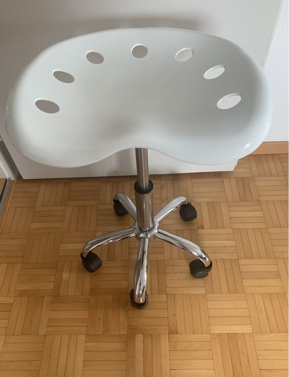 Rollhocker Weiß (Gebraucht) in Obfelden für CHF 15 – nur Abholung auf ...