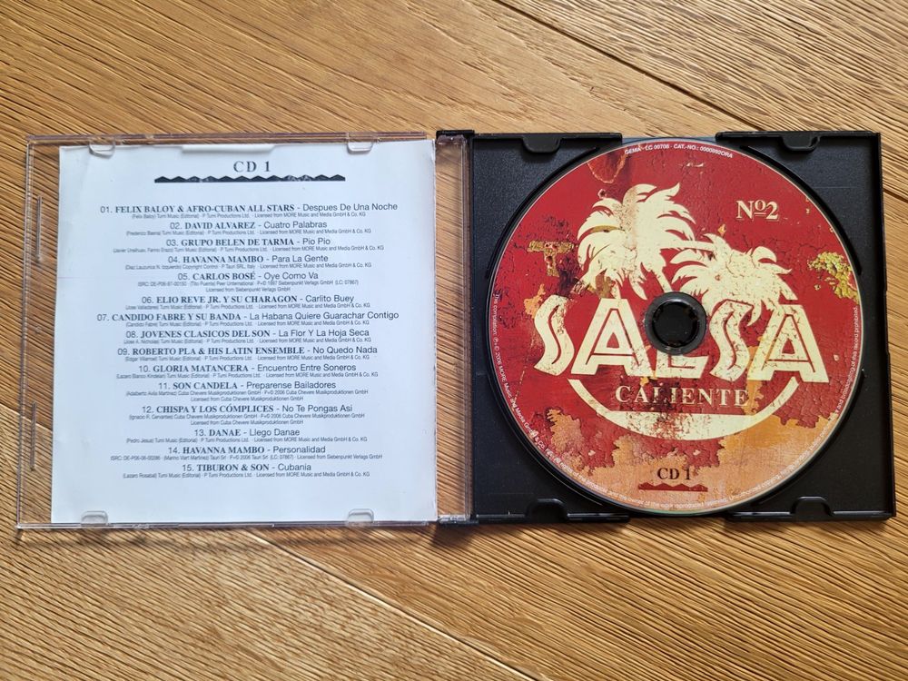 Set 2 CD salsa caliente (Gebraucht) in Baar für CHF 2 – mit Lieferung auf Ricardo kaufen