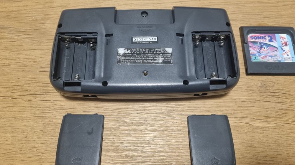 Sega Game Gear Konsole mit Sonic 2 Spiel (Gebraucht) in Birsfelden für ...