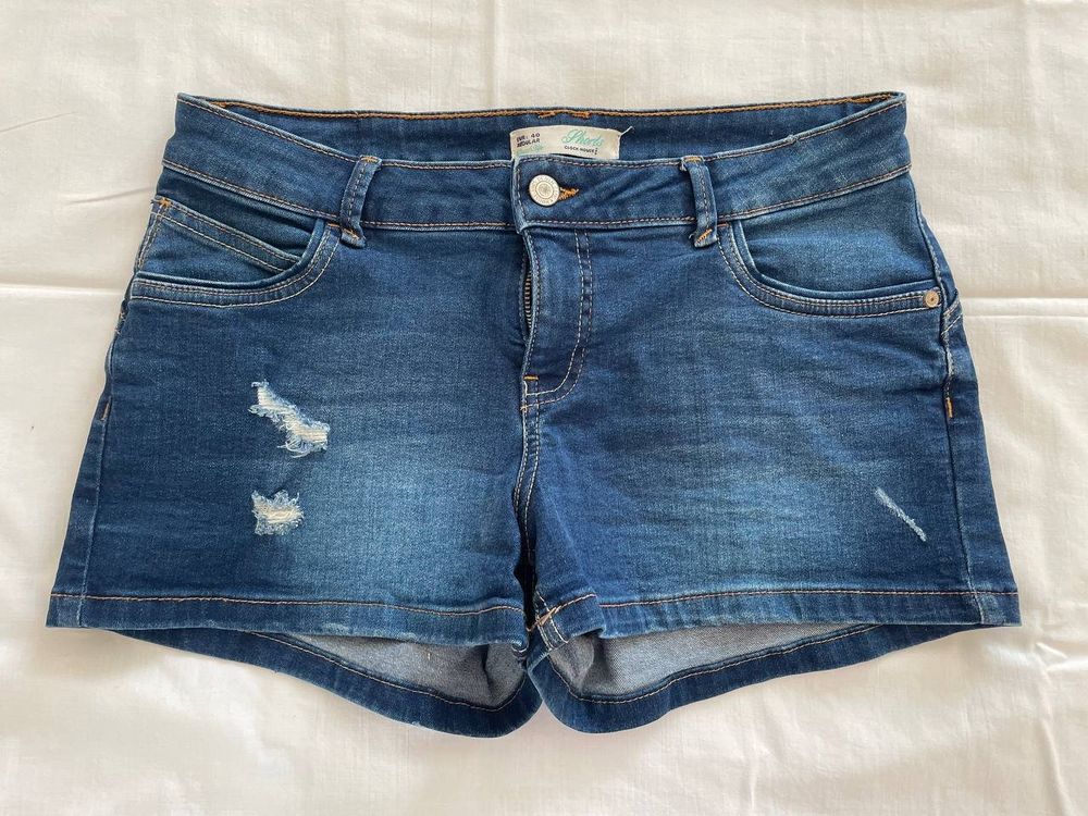 Sommerliche Jeansshorts 🌞 (Gebraucht) in Adliswil für CHF 6 – mit Lieferung auf Ricardo kaufen