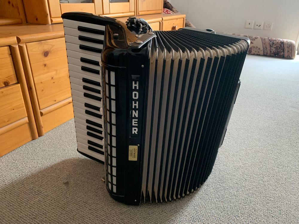 Akkordeon Hohner Tango IV P | Kaufen auf Ricardo