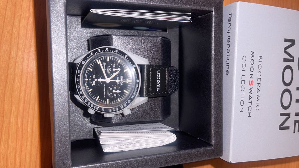 MoonSWatch mission to the moon (Neu und originalverpackt) in für CHF ...