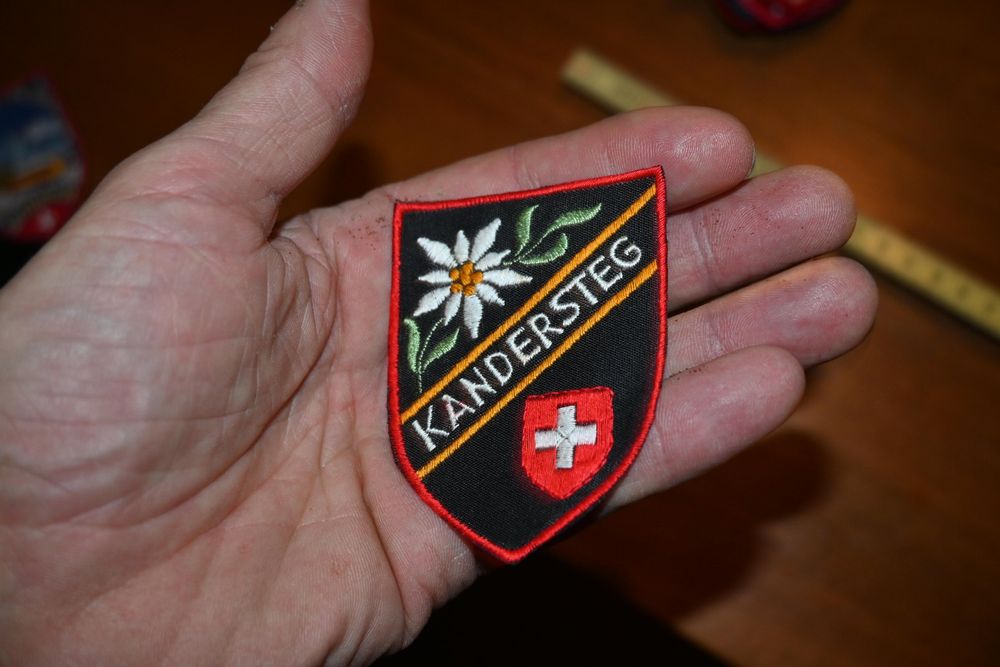 VINTAGE Badge KANDERSTEG nos ST. GALLER STICKEREI (Gebraucht) in ...