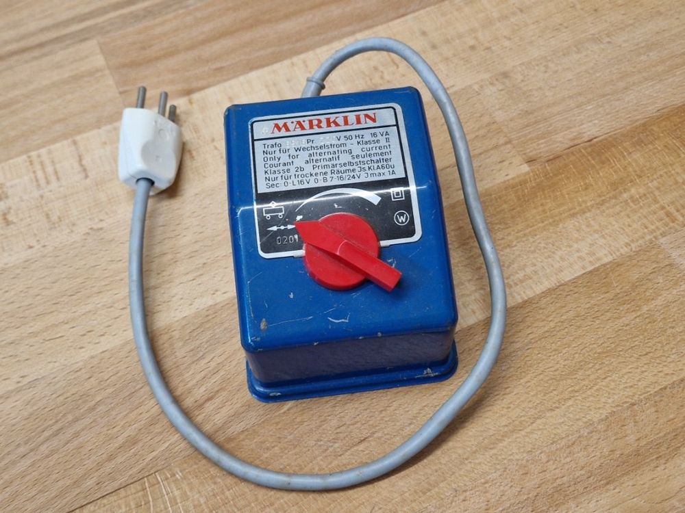 Märklin Transformer 6516 (16VA) (Gebraucht) in Schaffhausen für CHF 1 – mit Lieferung auf ...
