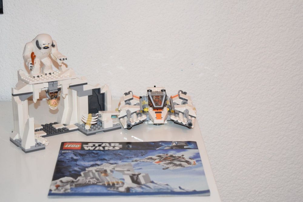 Lego Star Wars 8089 100% Komplett Wampa Cave Planet Hoth (Gebraucht) in ...