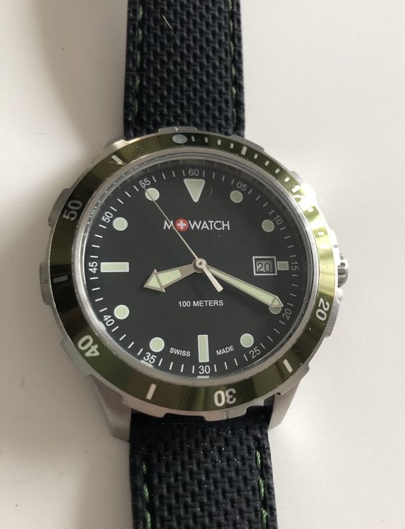 M-Watch Aqua Steel von Mondaine 42mm | Kaufen auf Ricardo