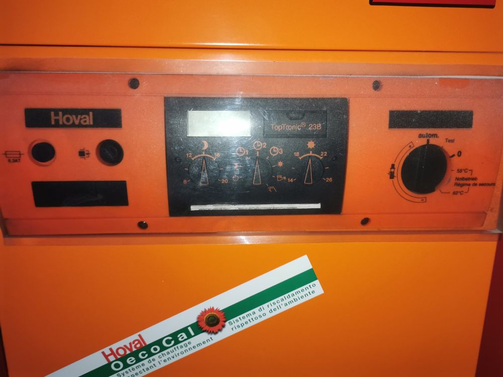 Heizung "Hoval" (Gebraucht) in Oberriet SG für CHF 1 – nur Abholung auf ...