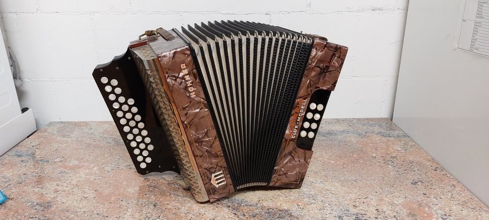 Diatonische Handharmonika Hohner 2-Chörig (Gebraucht) in Rudolfstetten ...