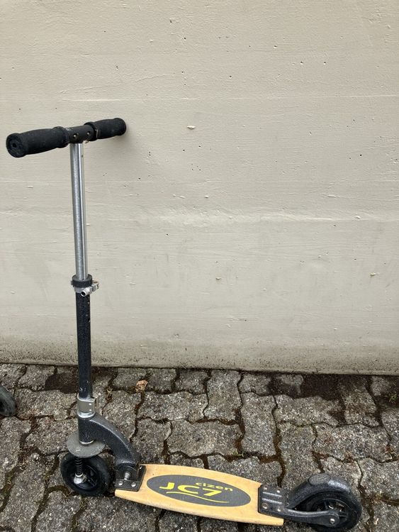 Holz Trotti mit Pneu, Scooter, Trottinett | Kaufen auf Ricardo