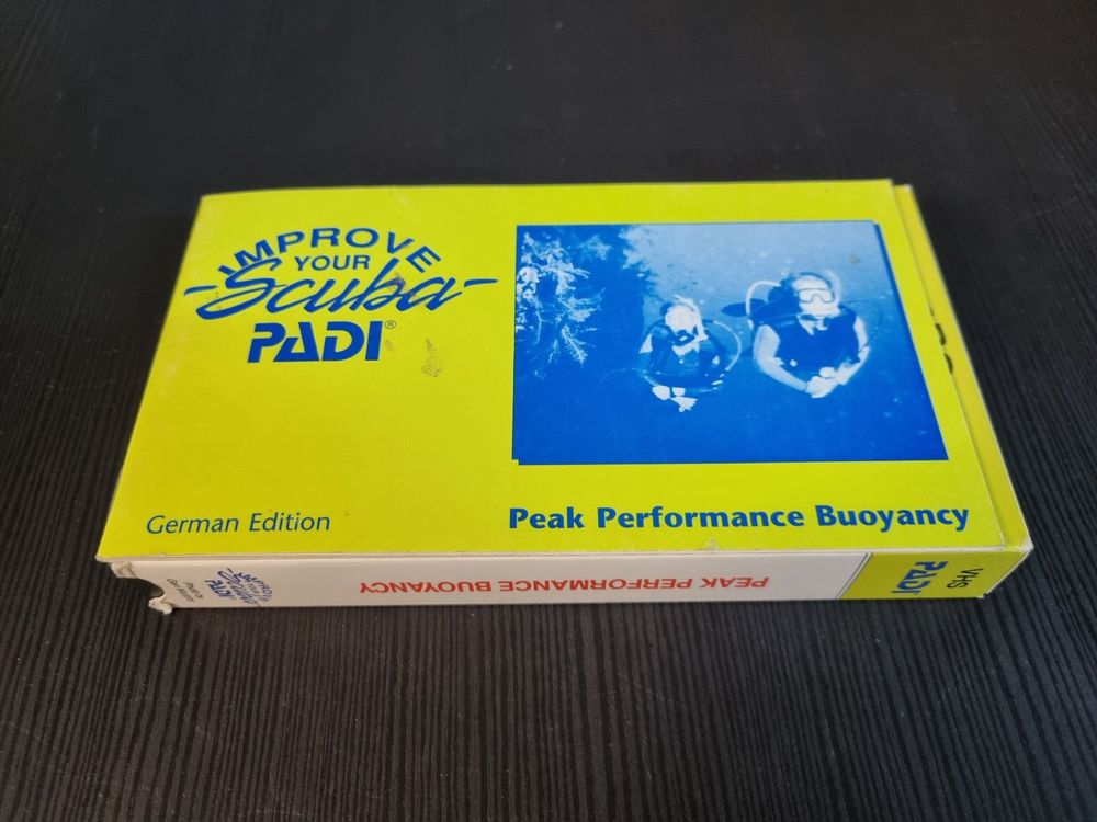 PADI Tauchen Peak Performance Buoyancy VHS Kassette Deuts... (Gebraucht) in Waltenschwil für CHF ...