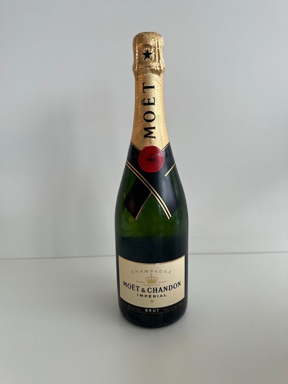 MOET & CHANDON BRUT 0,75 | Kaufen auf Ricardo