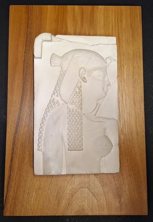RELIEF „EGYPTIAN QUEEN“ Repro, Metropolitan Museum of art (Gebraucht ...