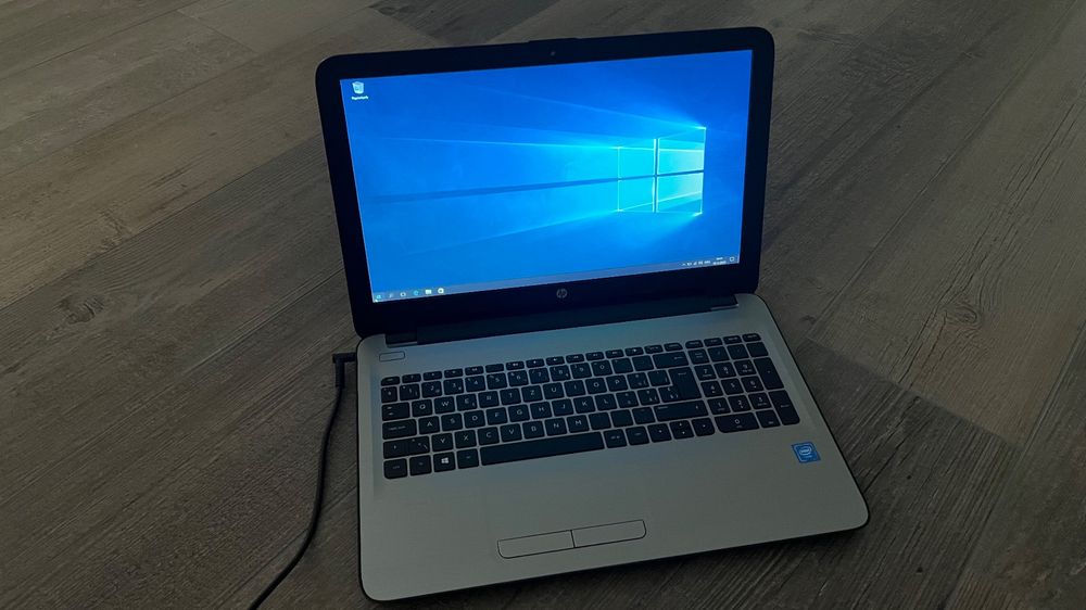 HP Lptop 15“ (Gebraucht) in Bützberg für CHF 30 – nur Abholung auf ...