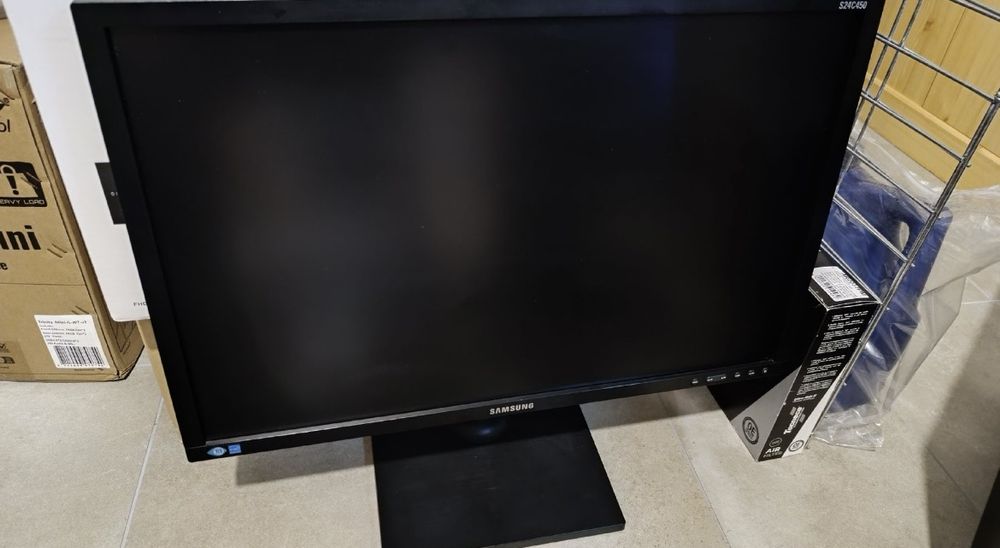 Samsung Monitor FullHD (Gebraucht) in Basel für CHF 55 – mit Lieferung ...