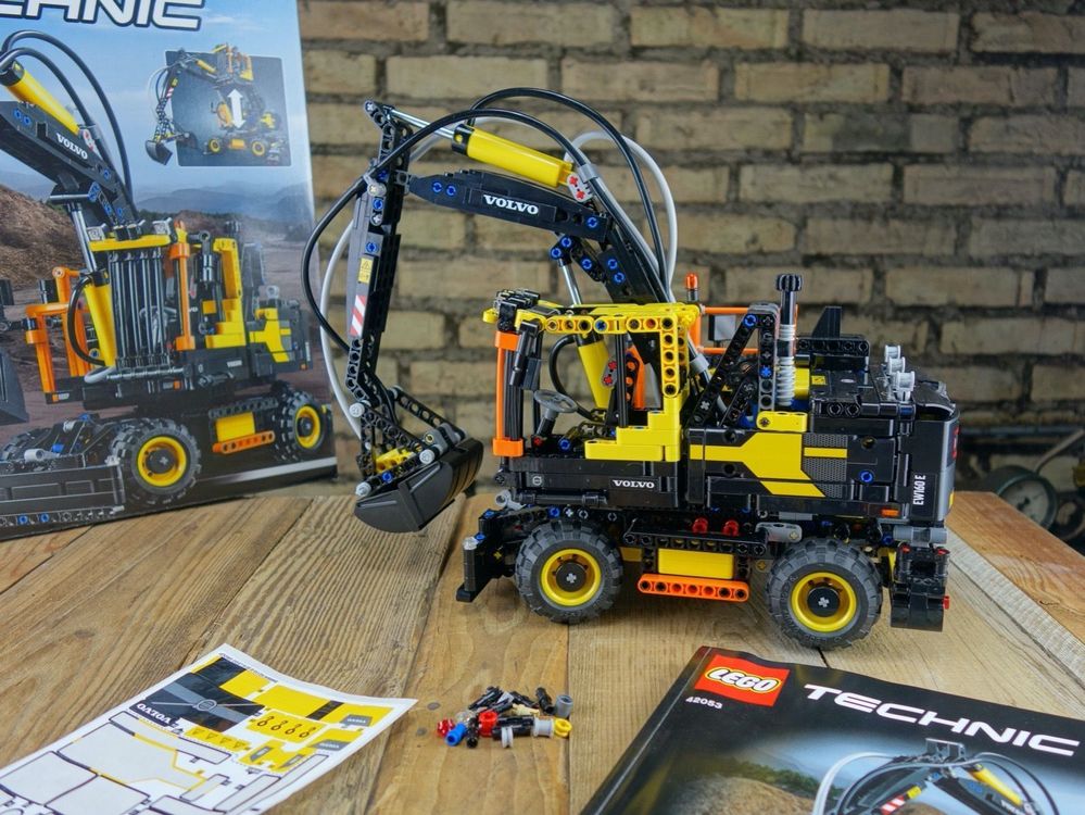 LEGO 42053 Technic Volvo EW160E | Kaufen auf Ricardo
