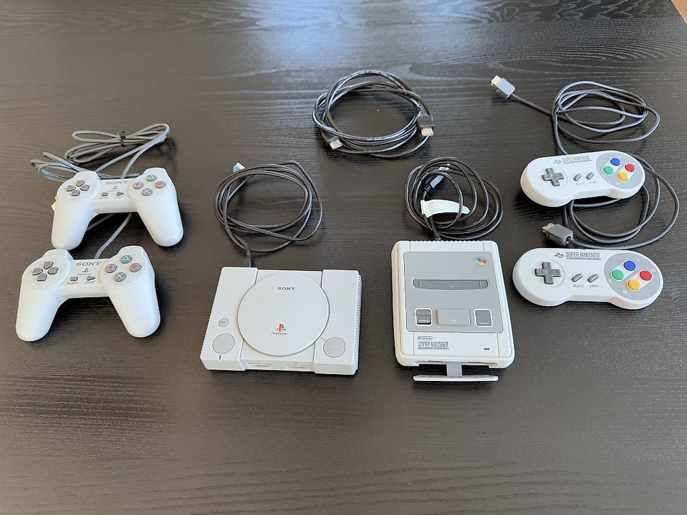 PlayStation Classic & Nintendo Classic Mini (Gebraucht) in Pfeffingen ...