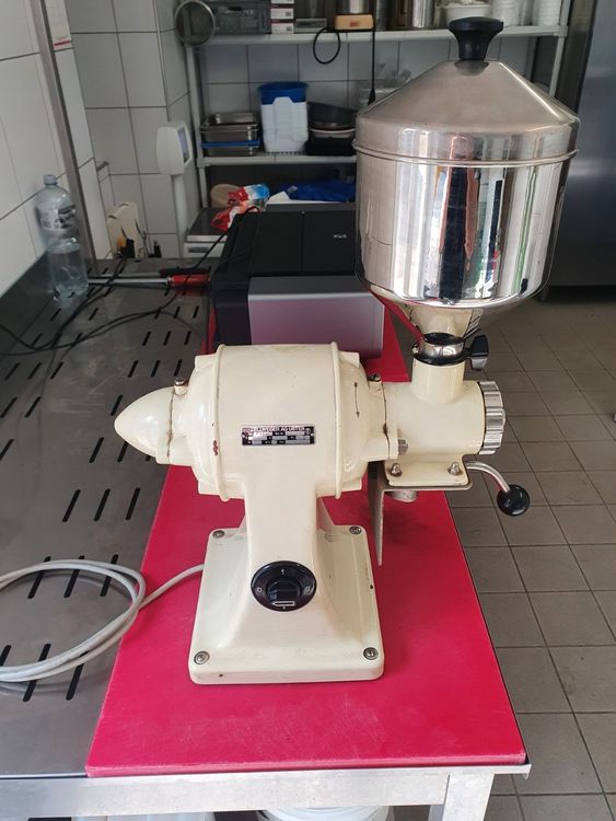 Machine à moudre le café ZELLWEGER AG US (Gebraucht) in Courtételle für ...