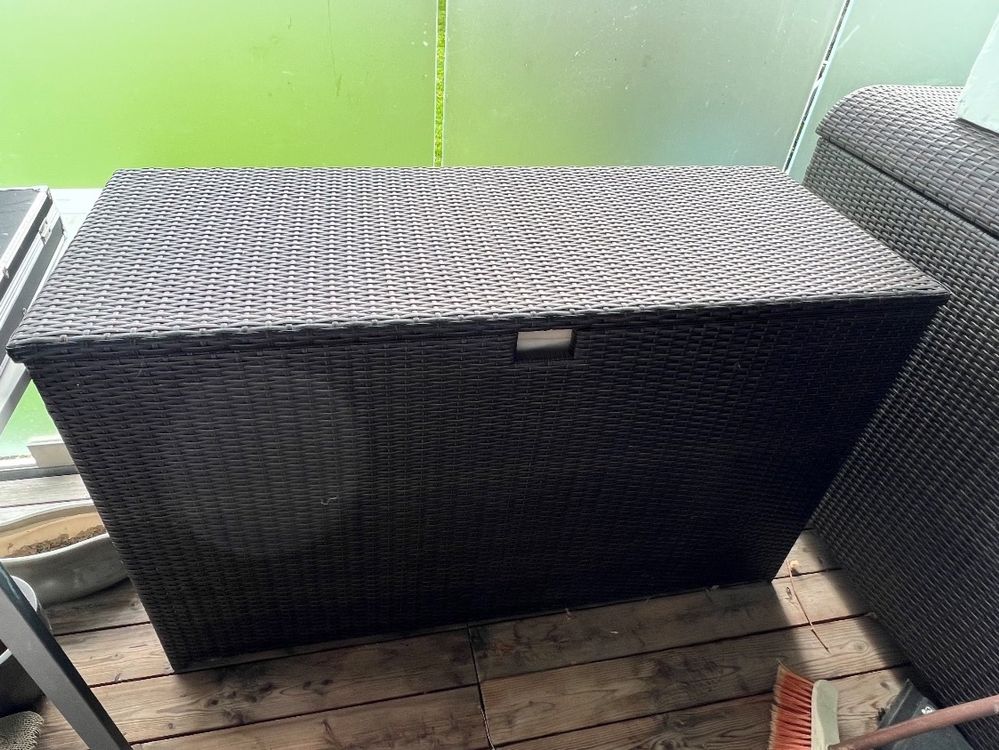 Rattan Kissenbox, Loungebox (Gebraucht) in St. Gallen für CHF 99 – nur Abholung auf Ricardo kaufen