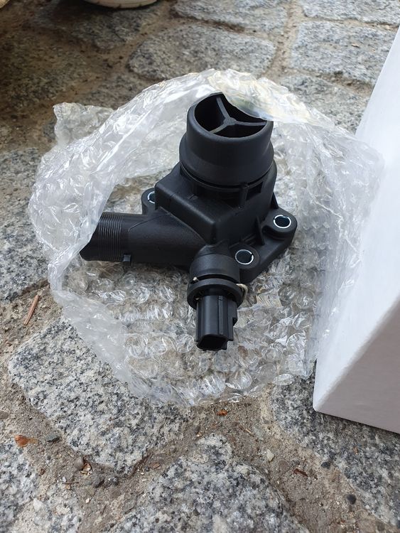 NEUER Thermostat Kühler TLR006071 Original verpackt! (Neu und originalverpackt) in Neuhausen für ...