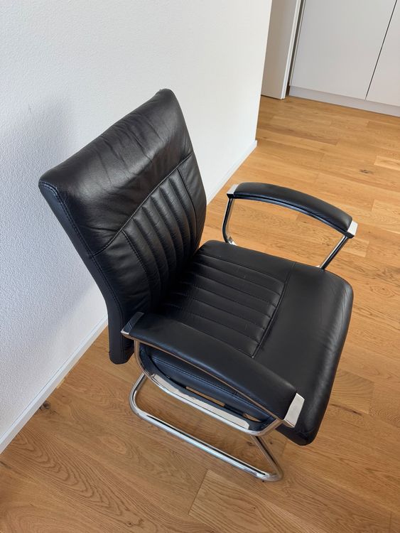 Freischwinger Leder retro sehr robust (Gebraucht) in Küssnacht am Rigi für CHF 75 – nur Abholung ...