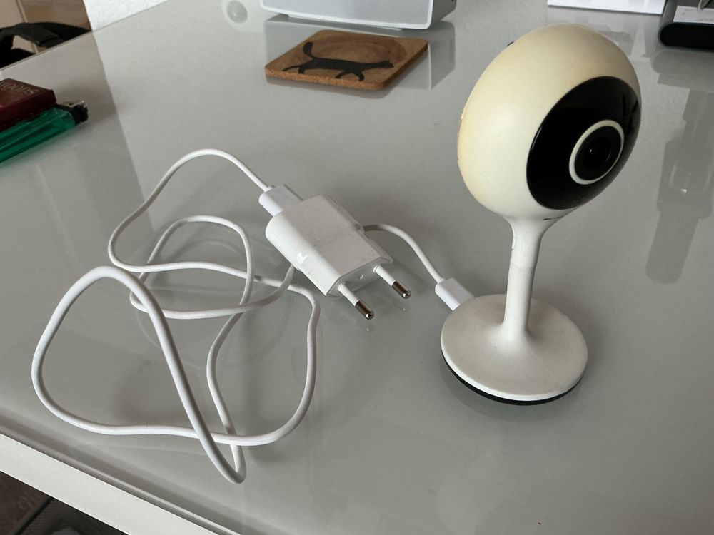 WLAN IP Überwachungskamera Caliber HWC101 weiss (Gebraucht) in Wängi ...
