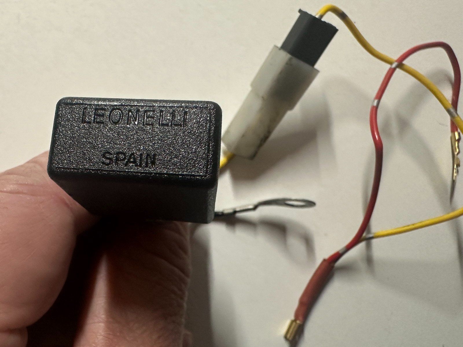 6V Leonelli Spannungsregler und Y-Kabel (Piaggio Ciao) (Neu (gemäss ...