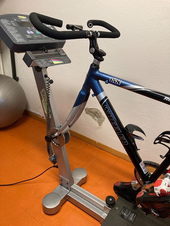 TechnoGym Velo Trainer | Kaufen auf Ricardo
