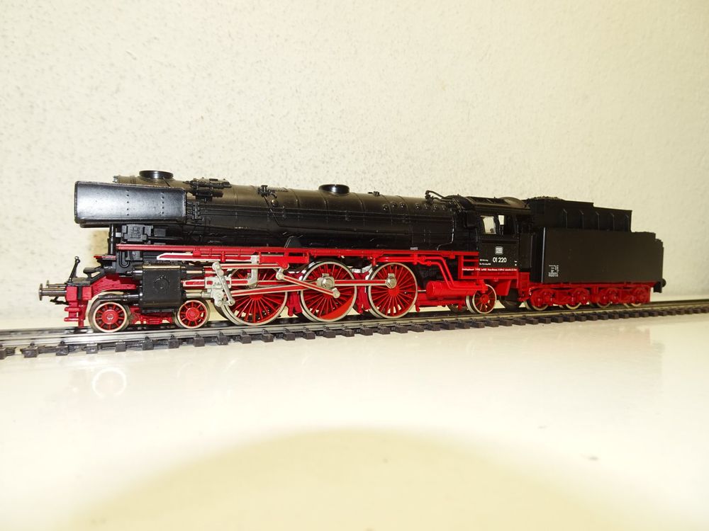 Fleischmann Lokomotive DB Br 01 220 HO (12) | Kaufen auf Ricardo