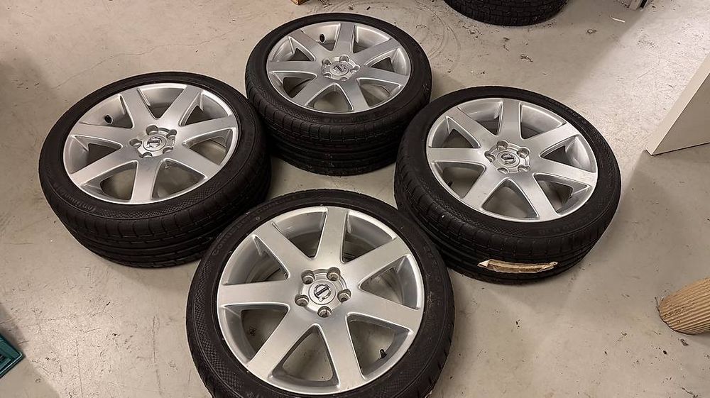 Ab 1.-: Satz neue Sommer Kompletträder Volvo S80/ V70 (Gebraucht) in ...