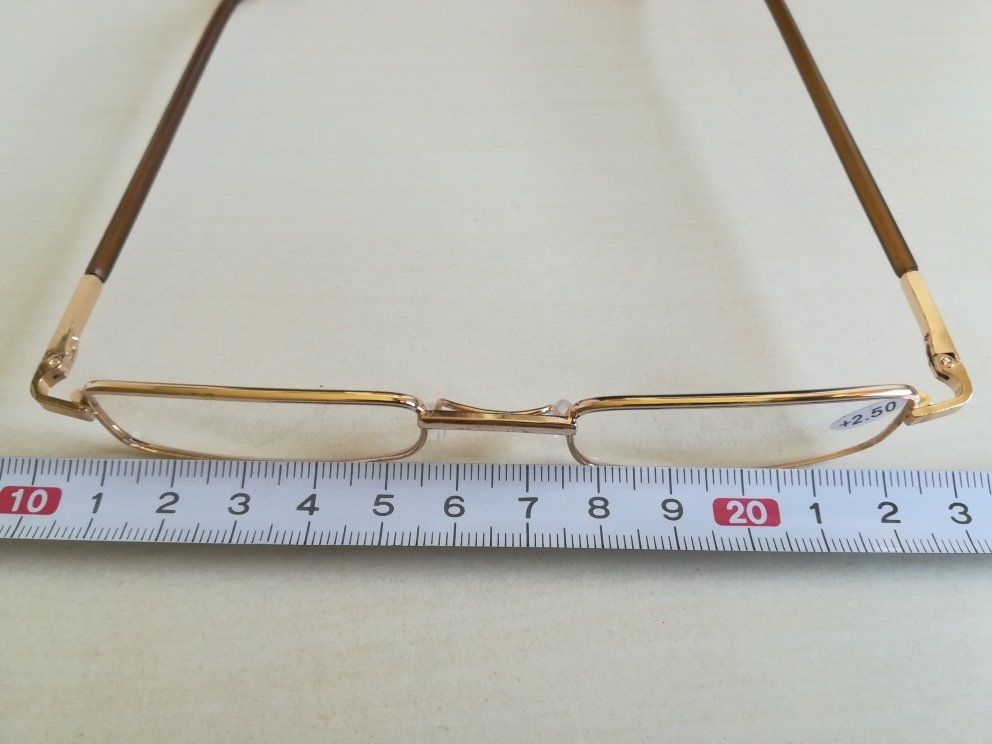 Lesebrille, Dioptrie +2.5 | Kaufen auf Ricardo