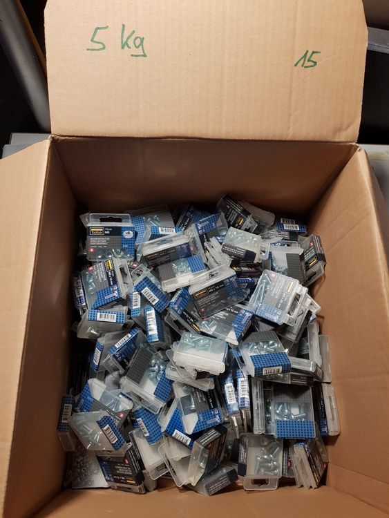 Restposten 5 kg div. Schrauben neu ab Fr. 1.- | Kaufen auf Ricardo