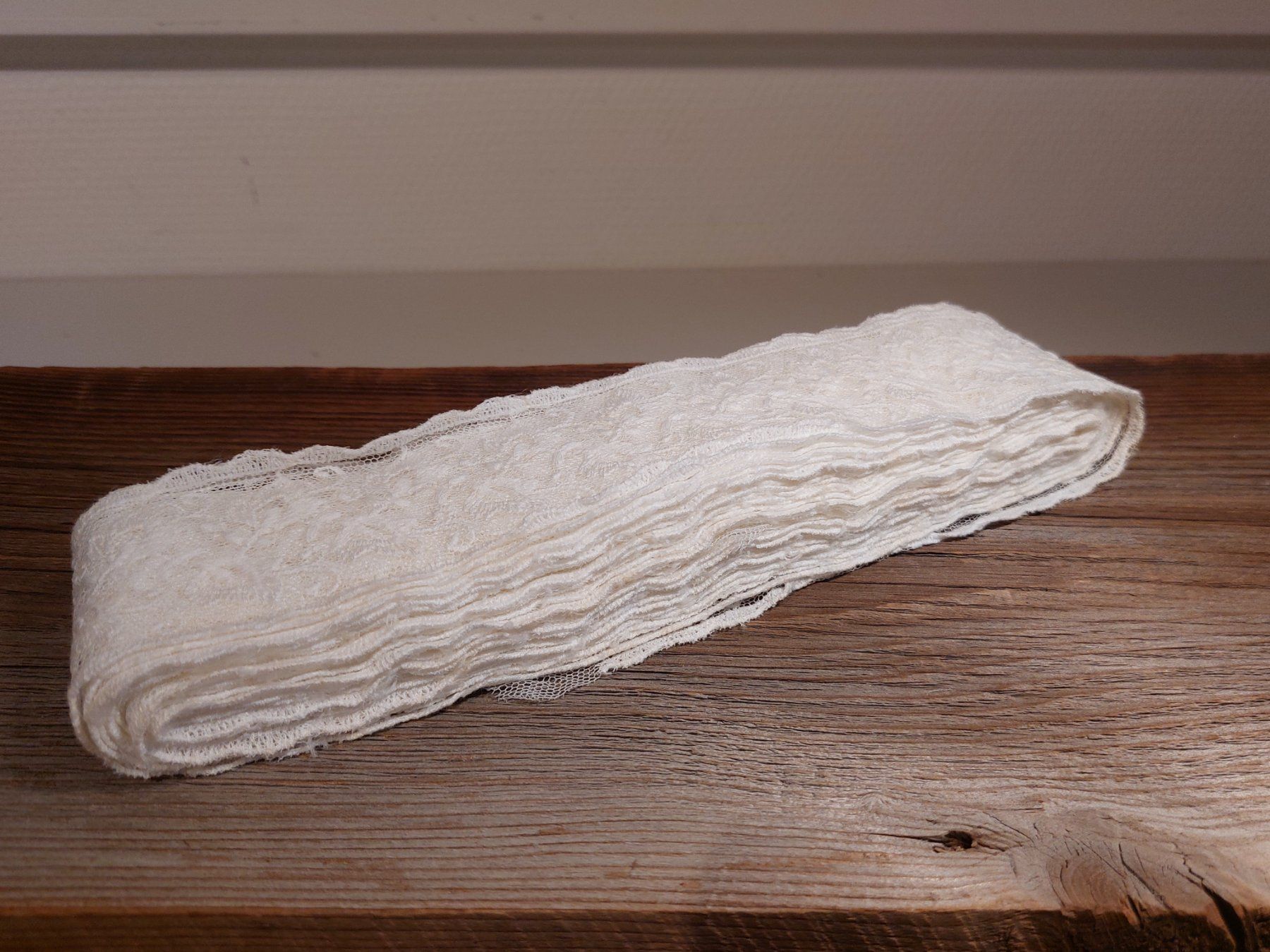 Schönes Spitzenband, Stickerei, 9m für Ihr Nähprojekt (Neu (gemäss ...